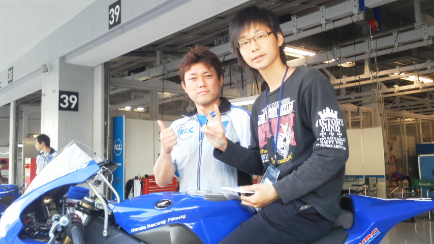 Bikeshop-icu | 鈴鹿2＆4 いよいよ YAMAHA YZF－R1 icu racing team